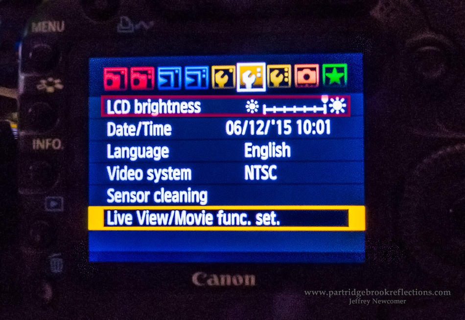 Getting it Right in the Digital Camera : Tips for Sharp Focus
