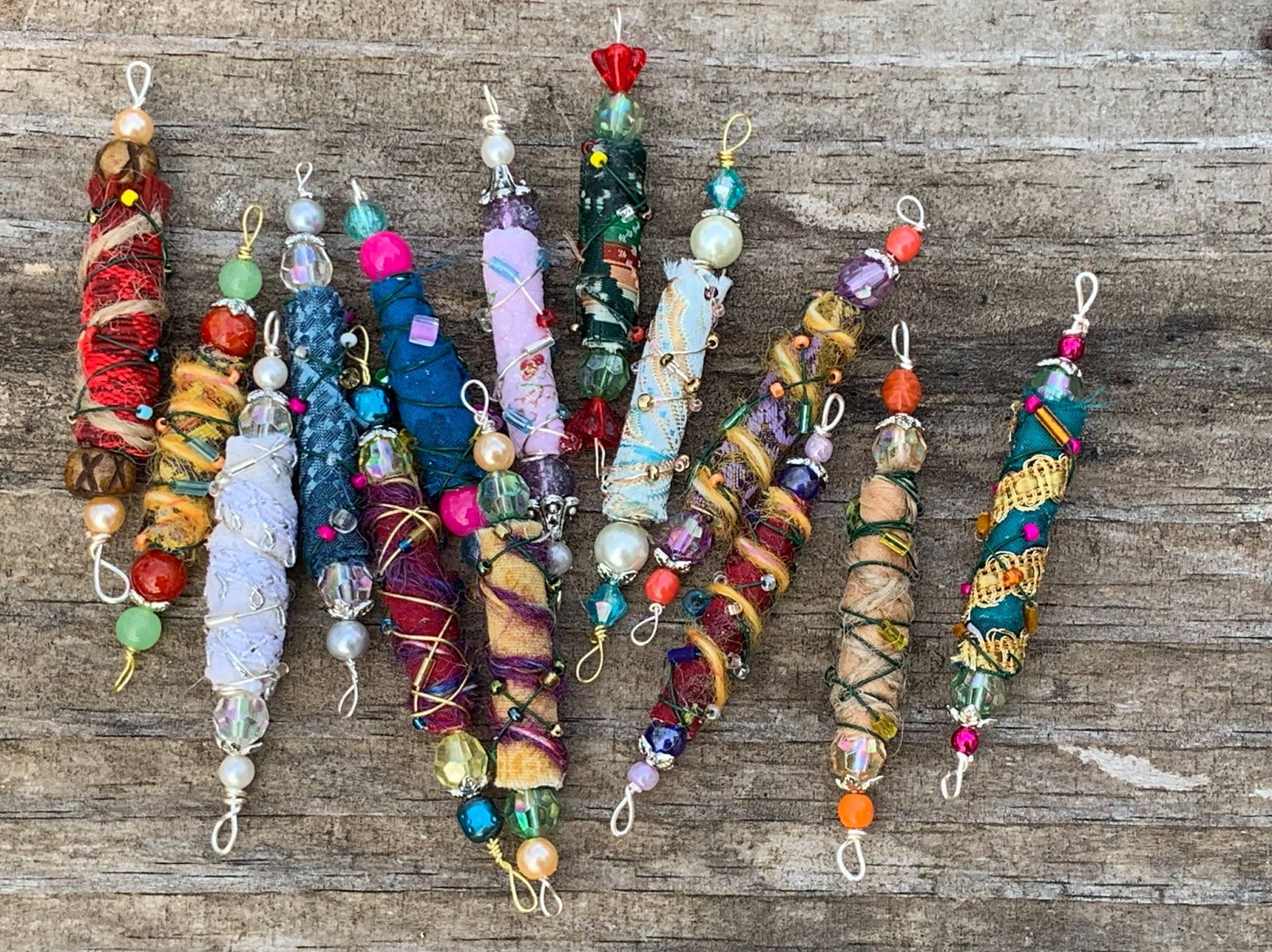 Junk Journal Penpals: A week of Dingle Dangles