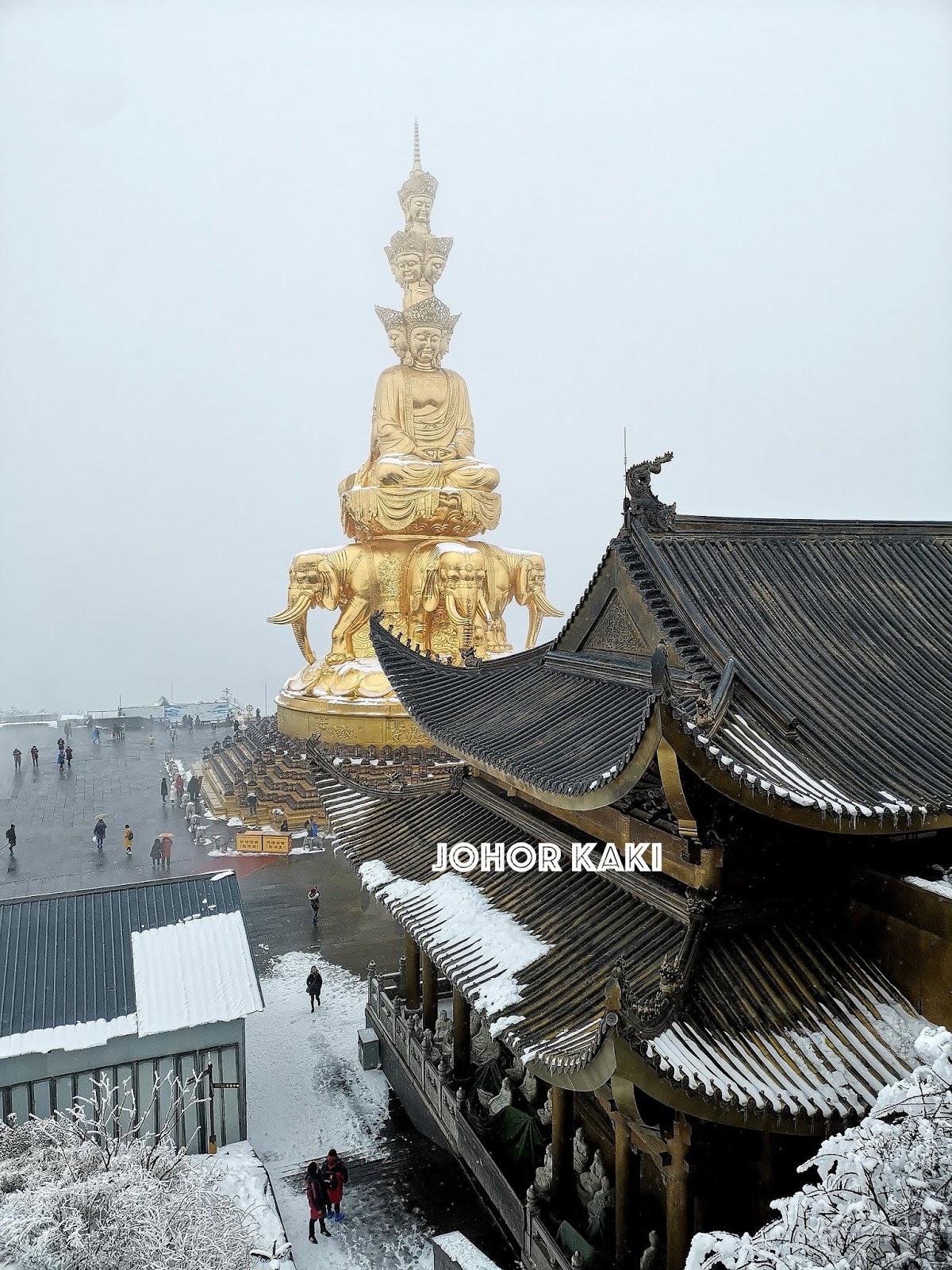 Emei Shan Mountain & Golden Buddha - Sichuan's Sacred Buddhist Mountain ...