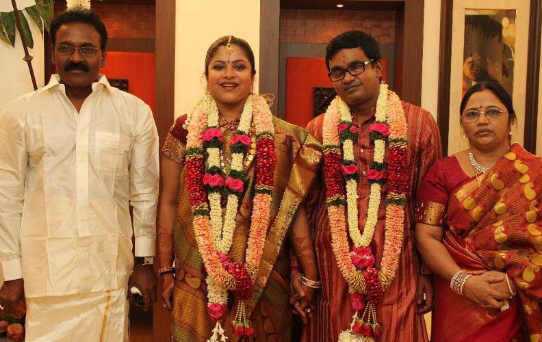 Selva Raghavan Marriage Engagemnt Photos