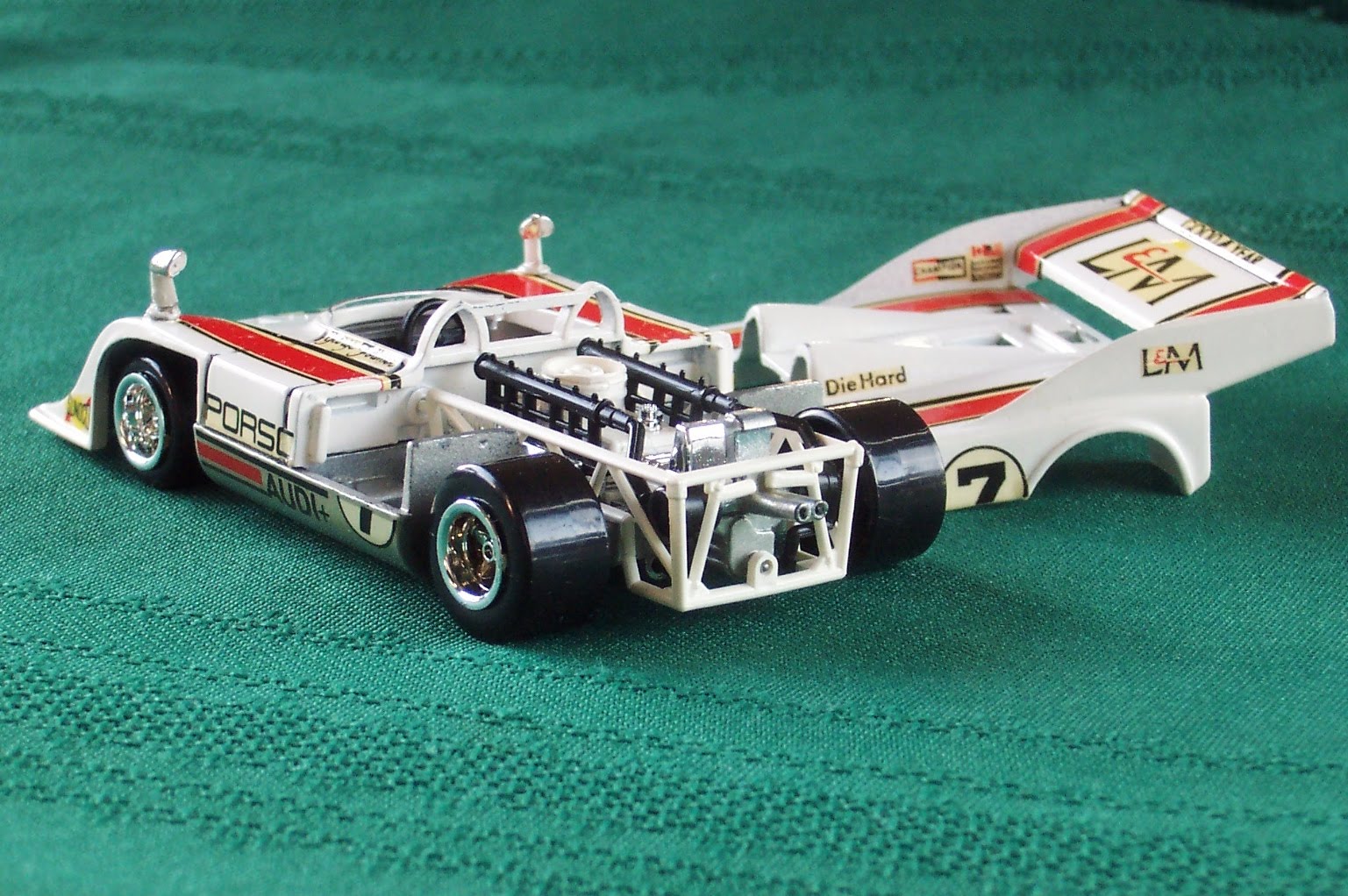 1-43 Porsche Models: Porsche 917/10