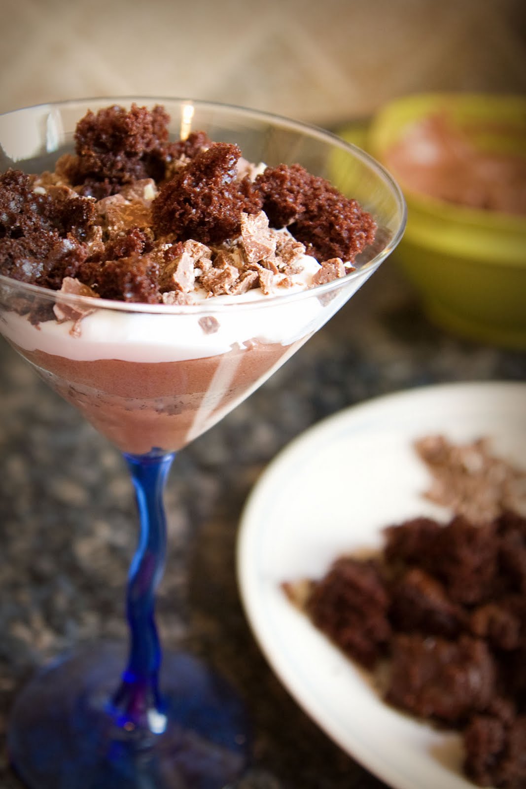 oh-damage: Chocolate Mousse Dessert