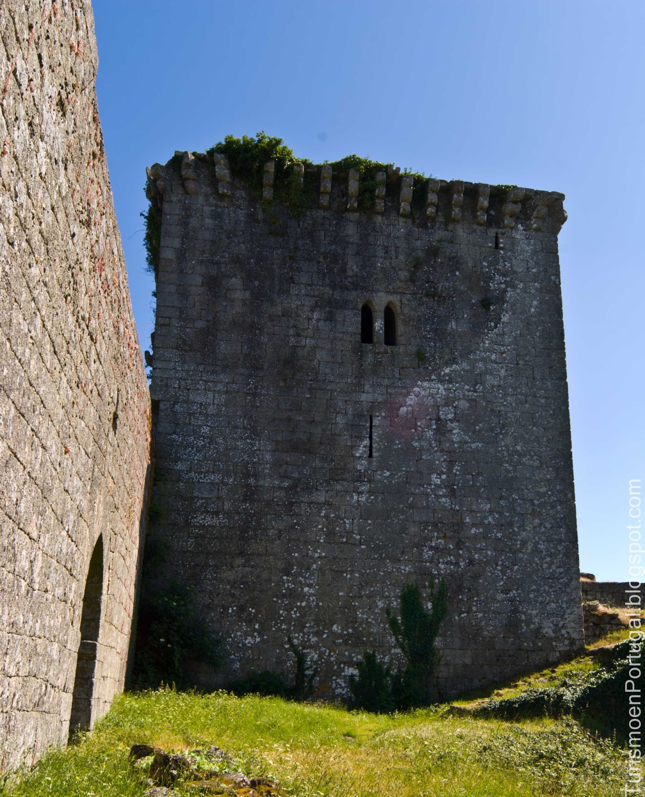 Castillo de Monforte de Rio Livre en Chaves | Turismo en Portugal