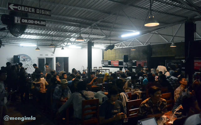 Presiden Jancuker Berkunjung ke Kafe Basabasi Jogja