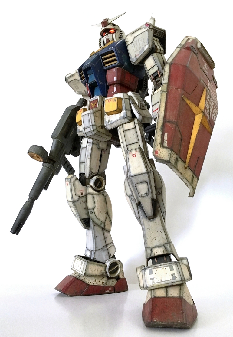 Custom Build: Mega Size 1/48 RX-78-2 Gundam + LED
