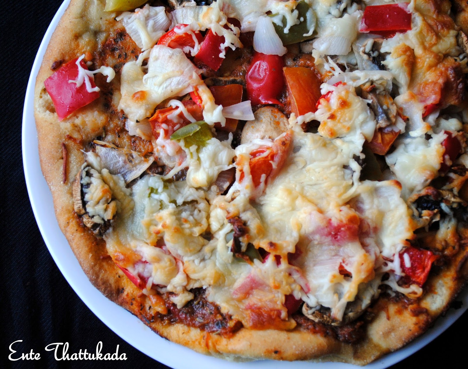 Ente Thattukada: Whole Wheat Veg Pizza