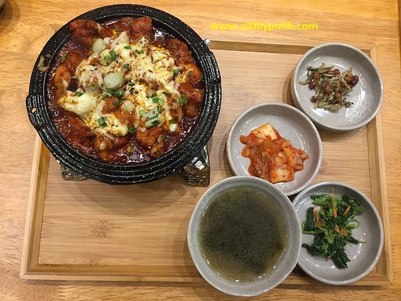 CikLilyPutih The Lifestyle Blogger: OISO Korean Restaurant, Berjaya ...