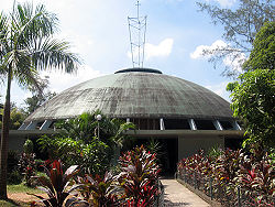 Phil. Arch. Review: Leandro Locsin