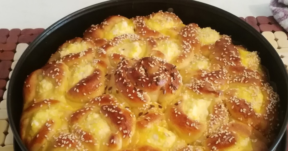 Bakina kuhinja - punjena cvetna pogača (flower shaped filled bread ...