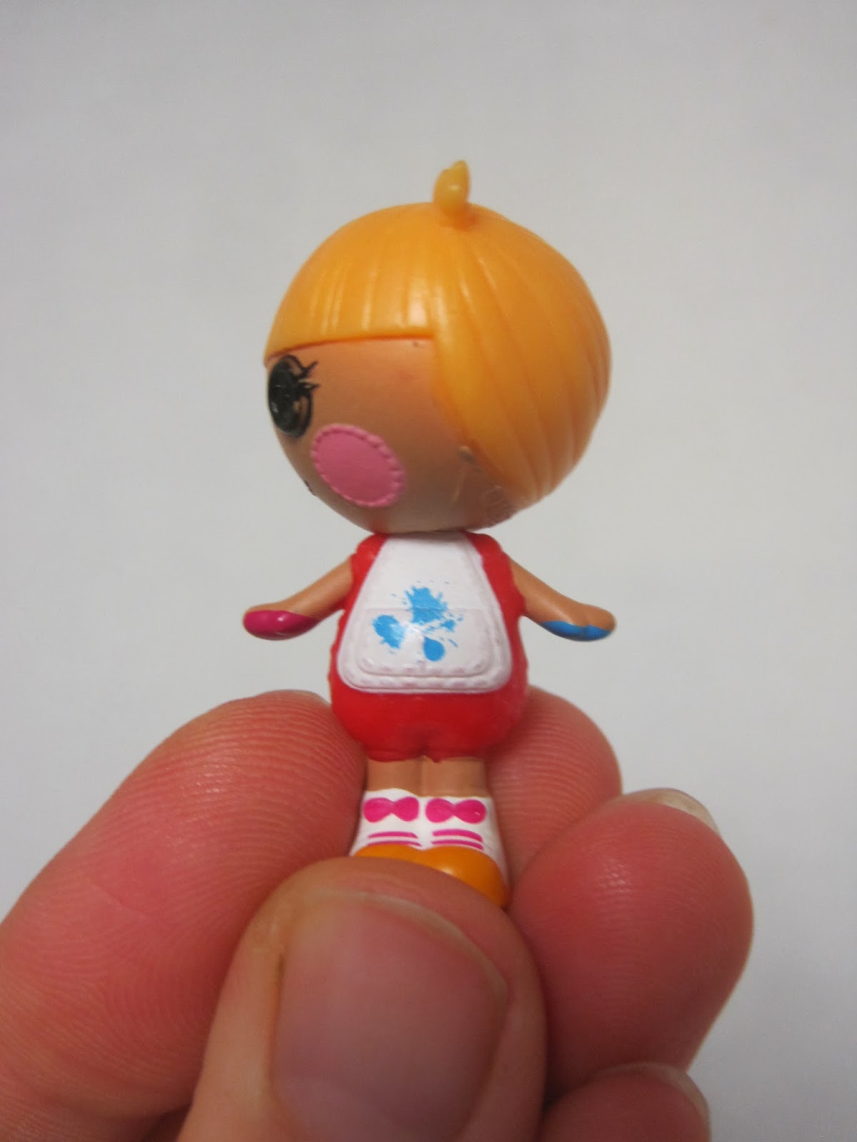Never Grow Up: A Mom's Guide to Dolls and More: Lala-Pony-Palooza Month ...