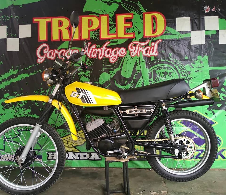 Dijual Trail Yamaha dt100 full restorasi - LAPAK MOBIL DAN MOTOR BEKAS