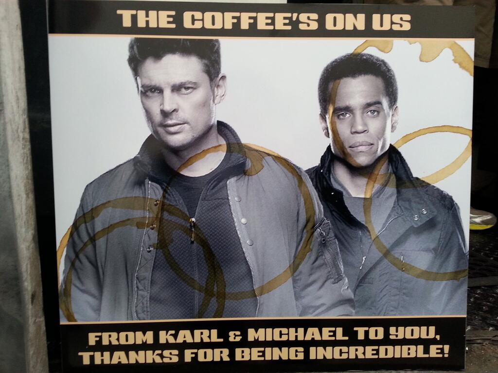 Almost Human France: Le cast : Darren E. Scott