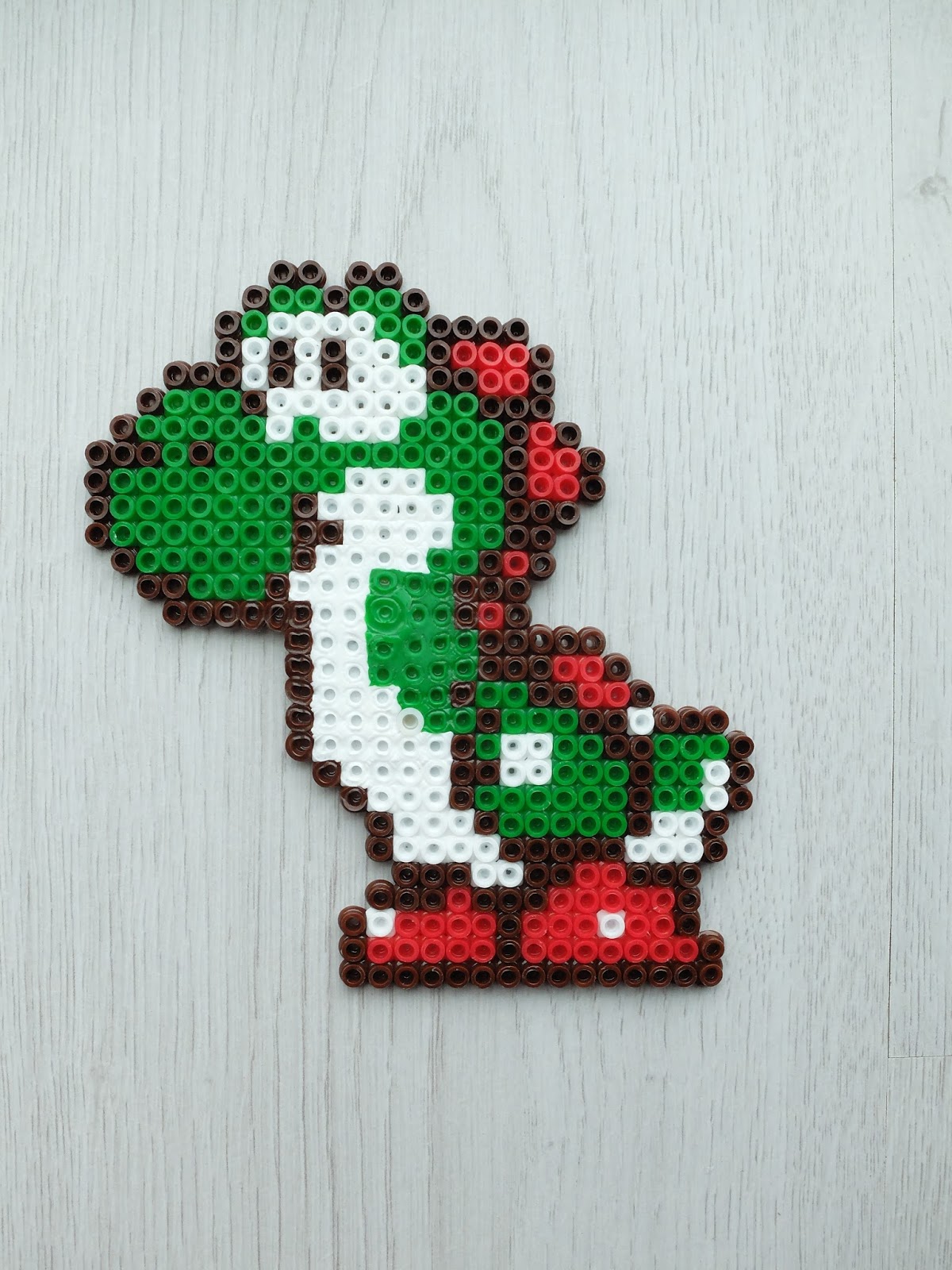 Pyssla Ideas: Yoshi 01