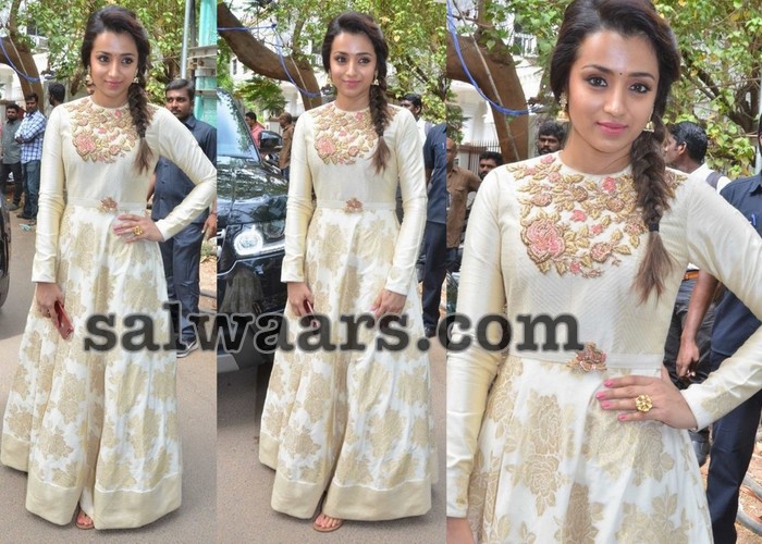 Trisha Krishnan In Salwar
