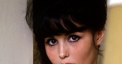 CELEBRITY MODELS NUDE: Kai Brendlinger