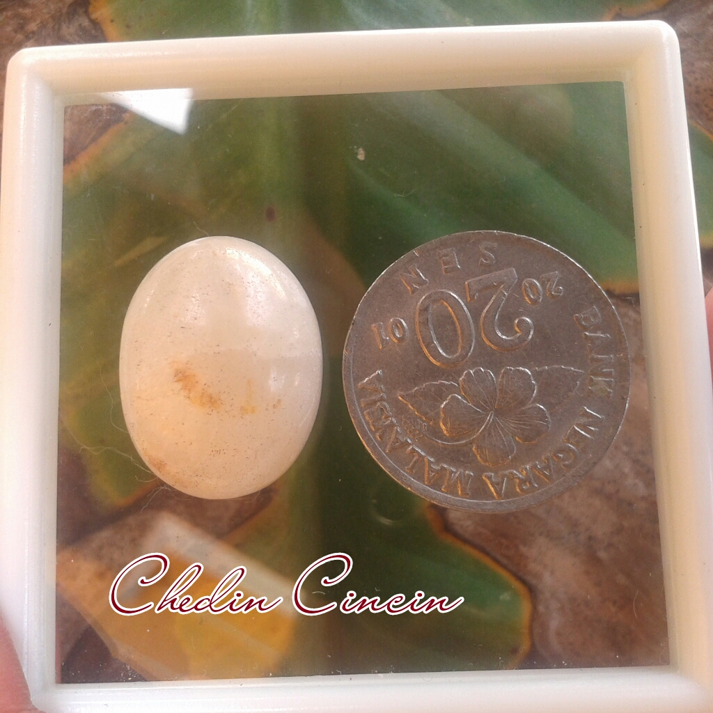 Batu Permata, cincin perak,keris,besi lama,syiling lama,tasbih dan ...