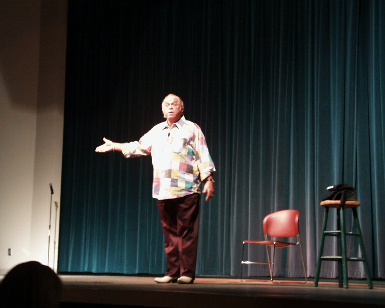 THE ET CETERA CHRONICLES - LEGENDARY COMEDIAN JAMES GREGORY IN ONE OF ...