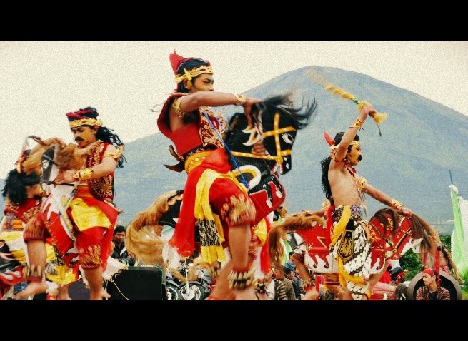 my blog: makalah kuda lumping