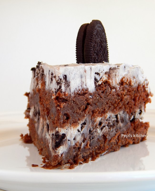Pepi's kitchen in english: Oreo birthday cake