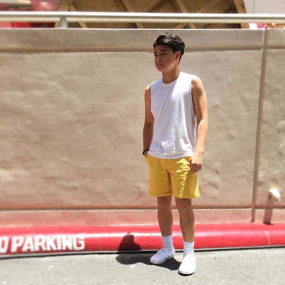 Juicy and Hottest Men : Bugoy Carino Weekly Hot Images 2017