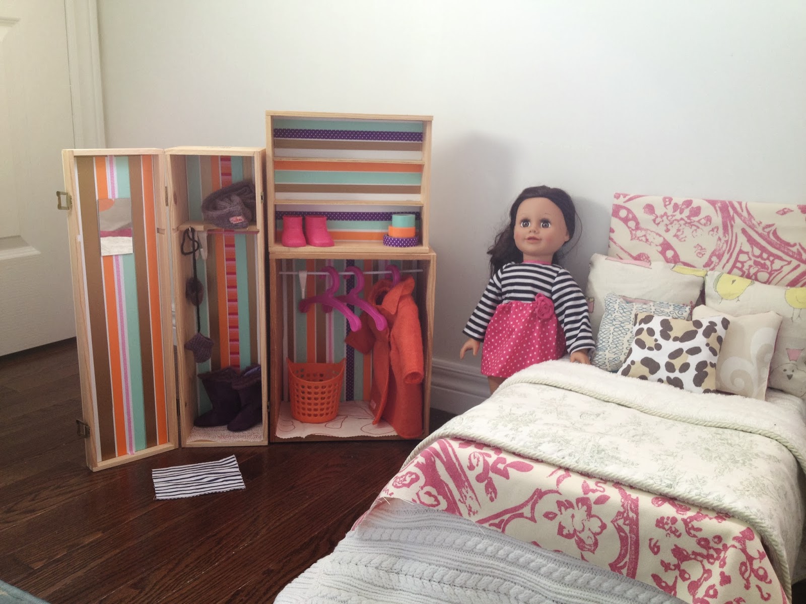 Doll Closet- An easy + pretty DIY / Design Tendencies