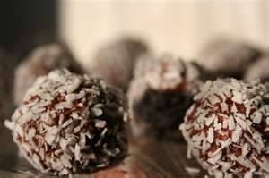 Dalarhast In My Windowsill: Swedish Cocosbollar Recipe