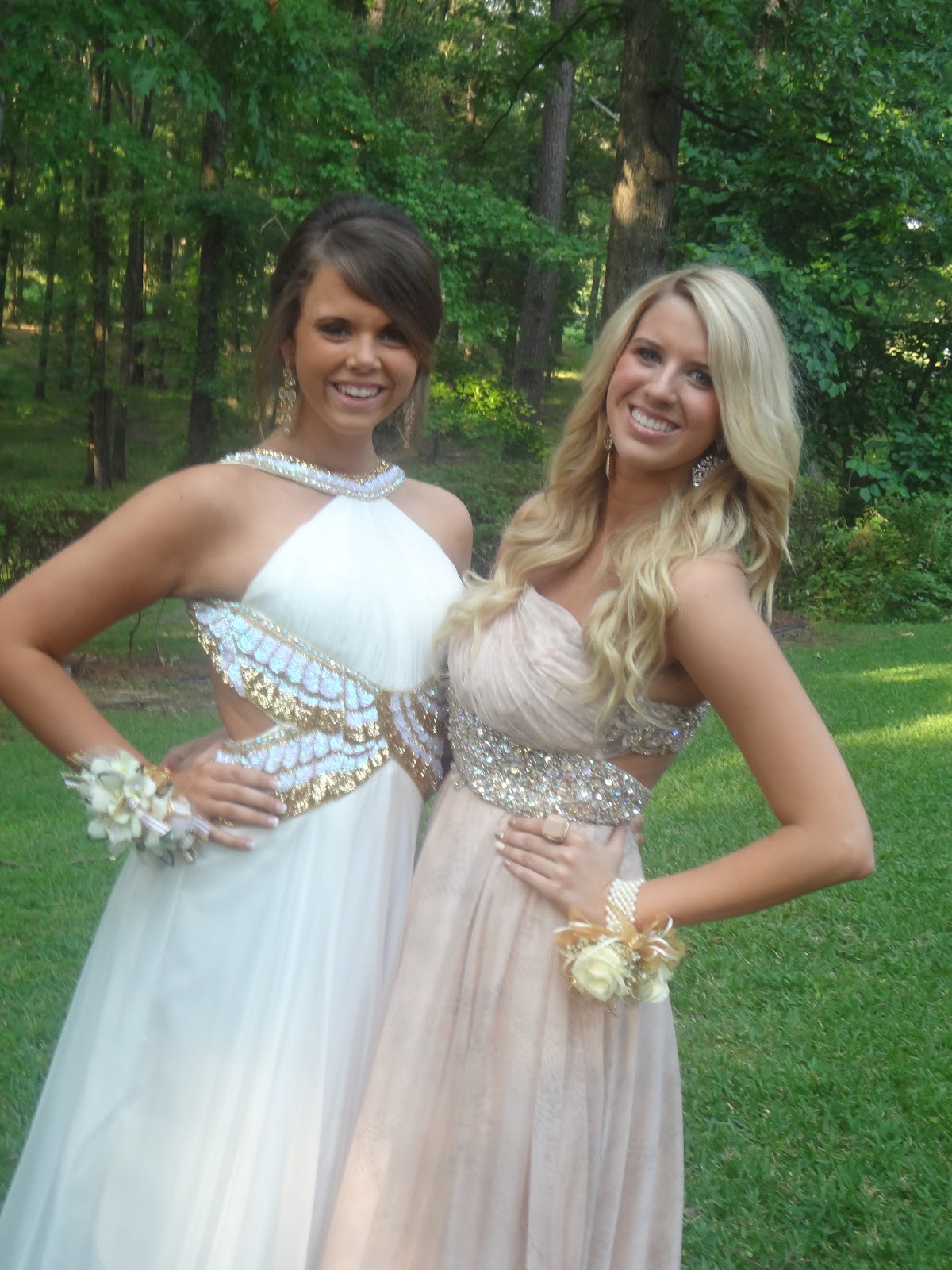 Mojoy: Mary Allison's Prom