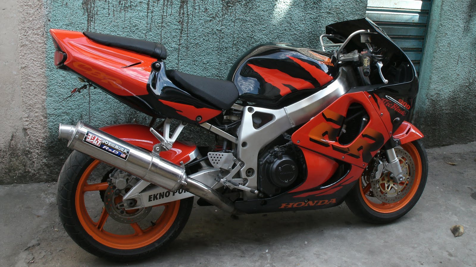 Vaninho Designs: CBR 900RR