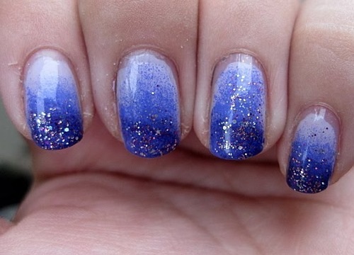 How To: Gradient Nail Art - College Gloss