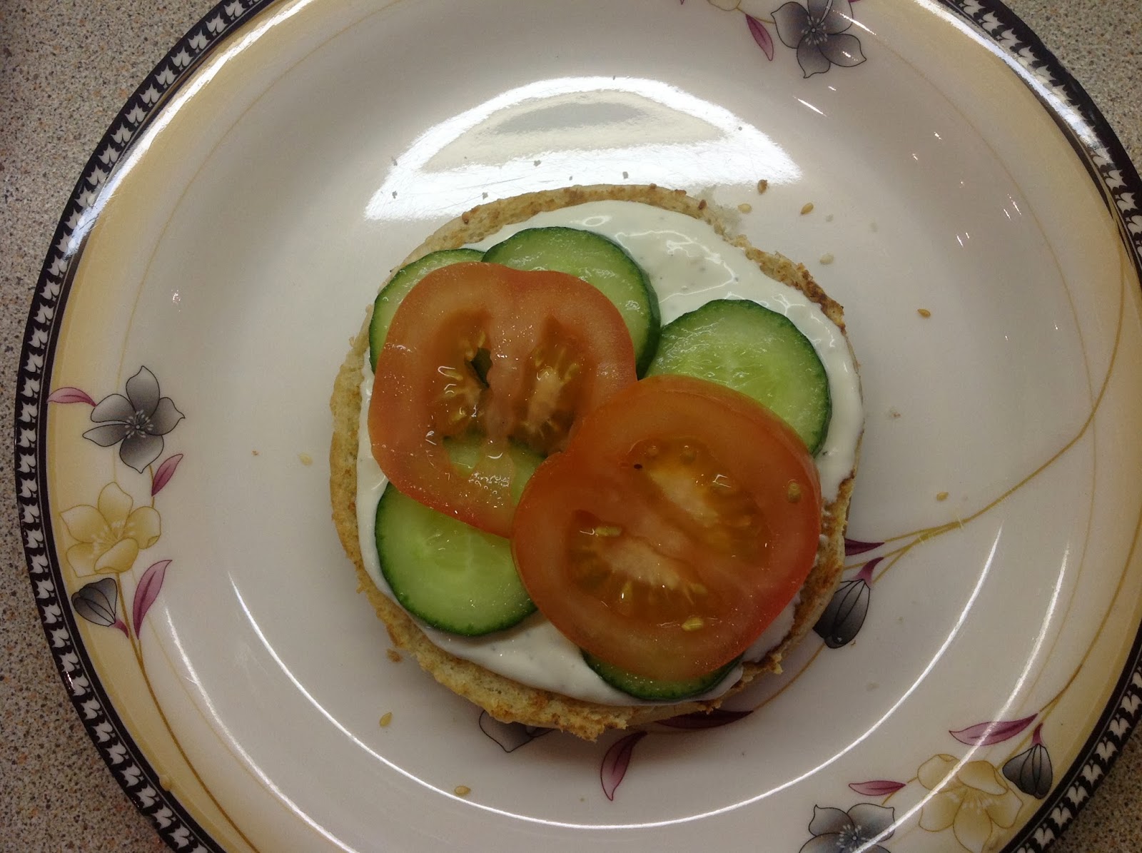 This Muslim Girl Bakes: Spicy Lemon Chicken Burger