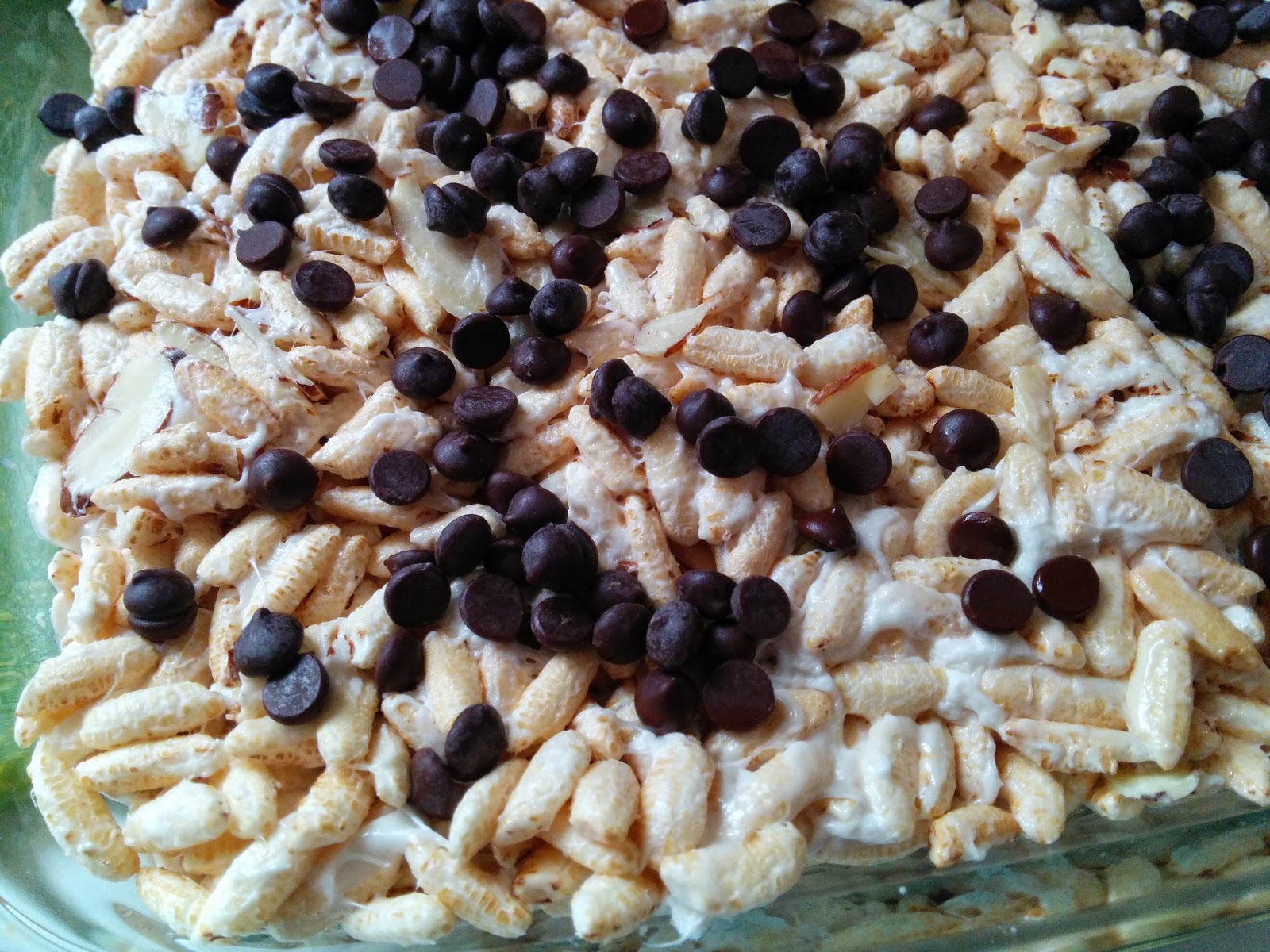 WholeFoodVegan: Puffed Brown Rice Treats with Mini Chocolate Chips and ...