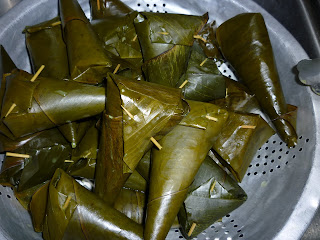 PinoyAmericanFavoriteRecipes: #348_Old-Fashioned Suman at Katiba