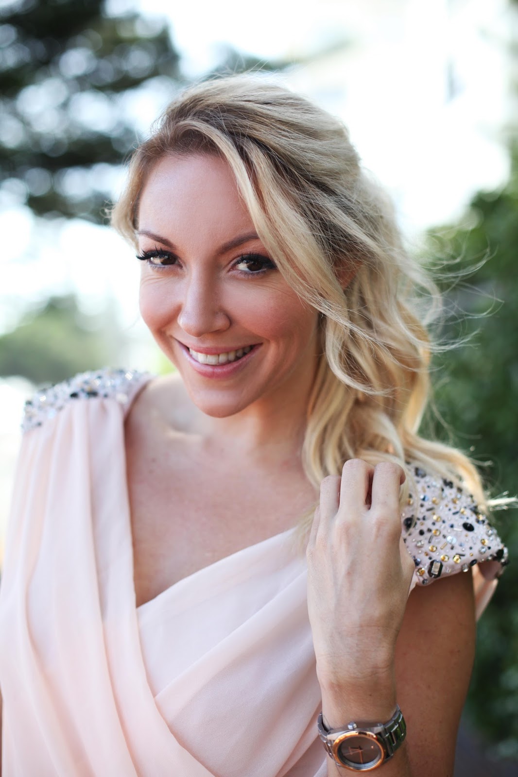 Media sweetheart, Bailey Schneider, talks to The L.A Dosage