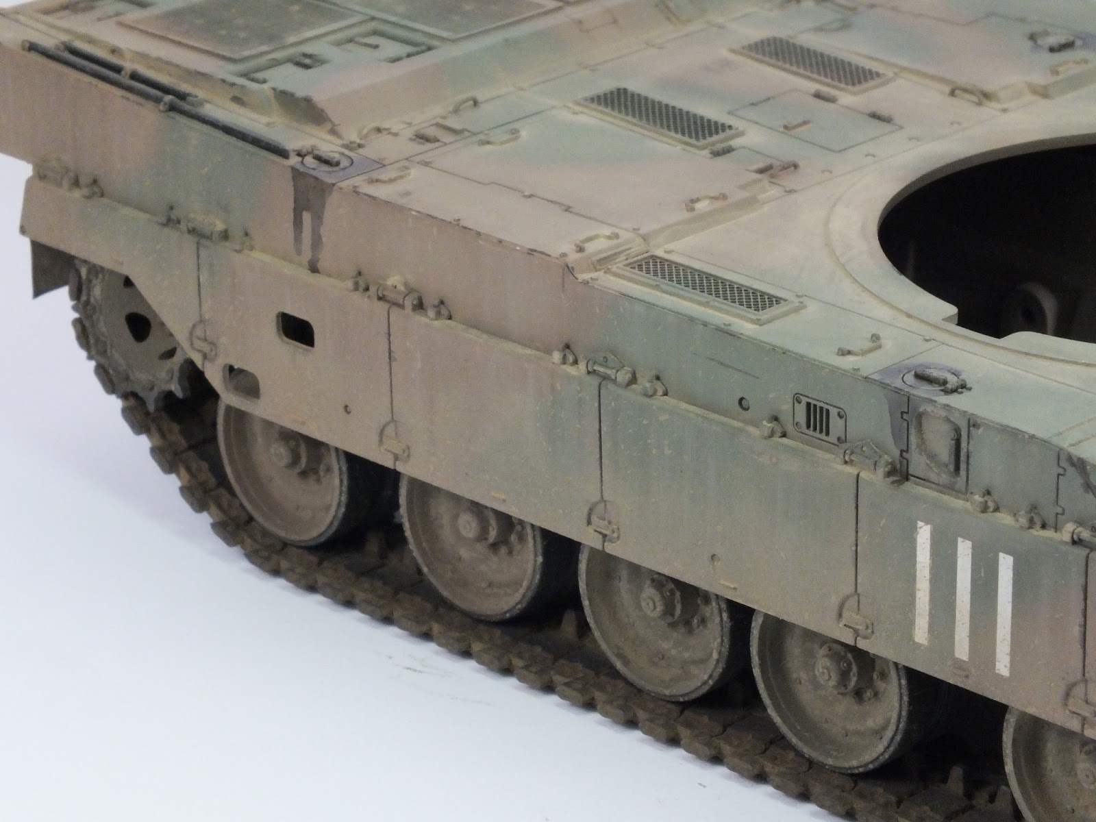 Pete's Model World : Type 90 Hull Weathering