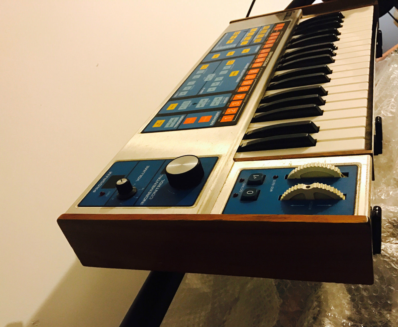 MATRIXSYNTH: Moog Source SN 2056