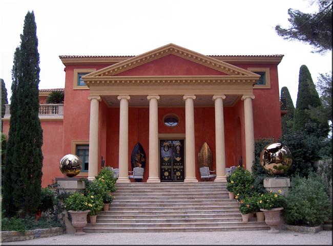 The Blue Remembered Hills™: A legendary house