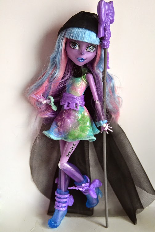 monster high: Fotos de River Styxx!!