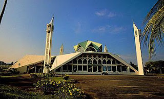 Masjid Daerah Tuaran