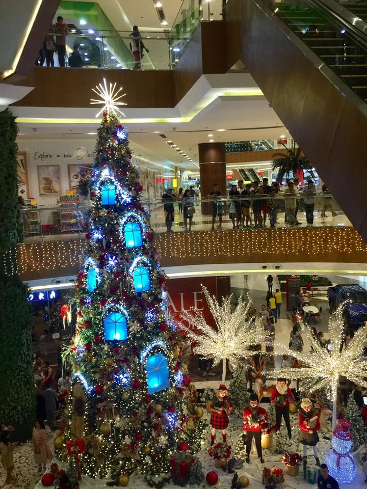Colorful Christmas Trees Around Cebu! - FaceCebu | Cebu Trending And ...
