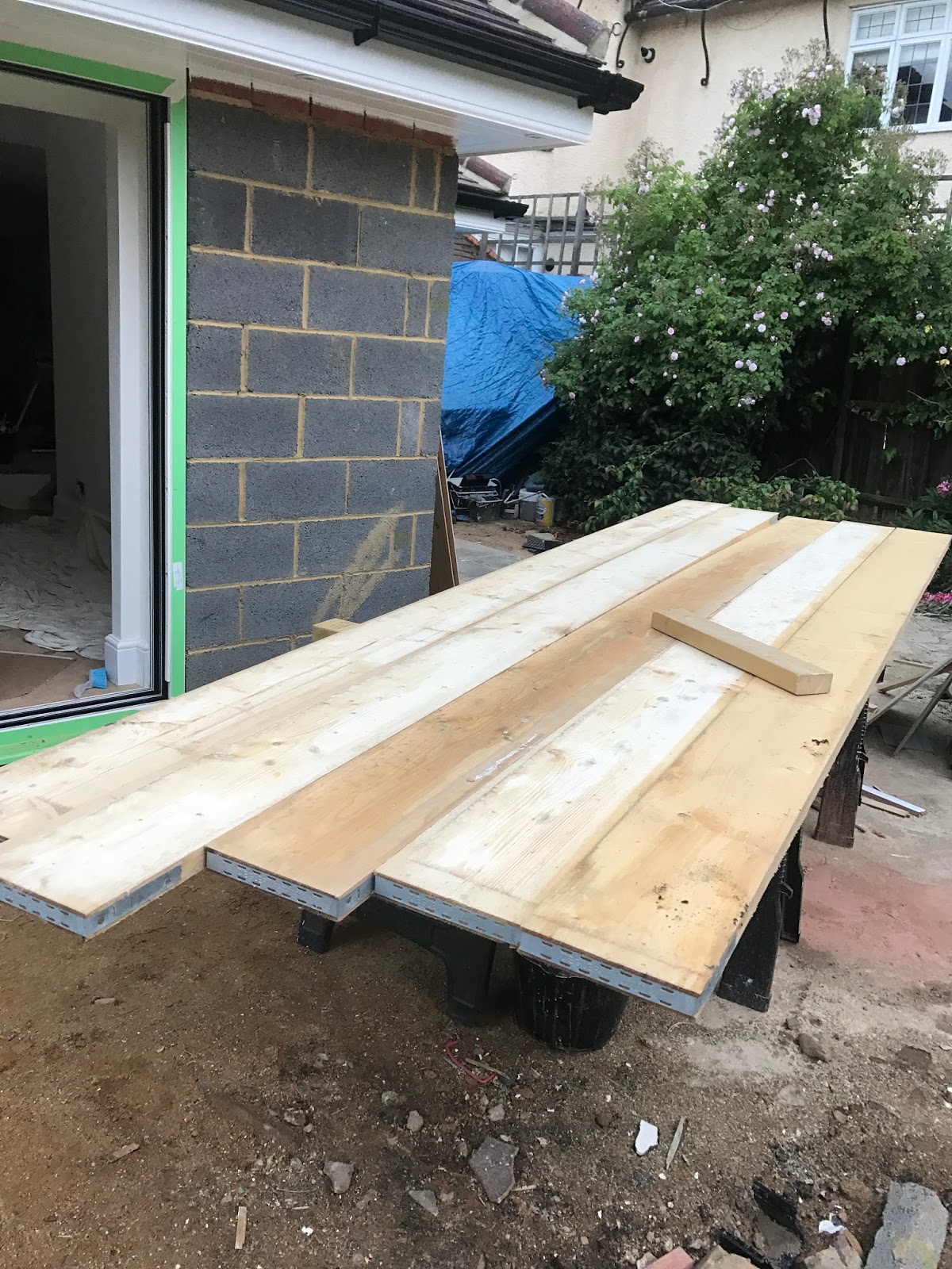 Makeover - A Dining Table Made From Scaffold Boards - Roses and Rolltops