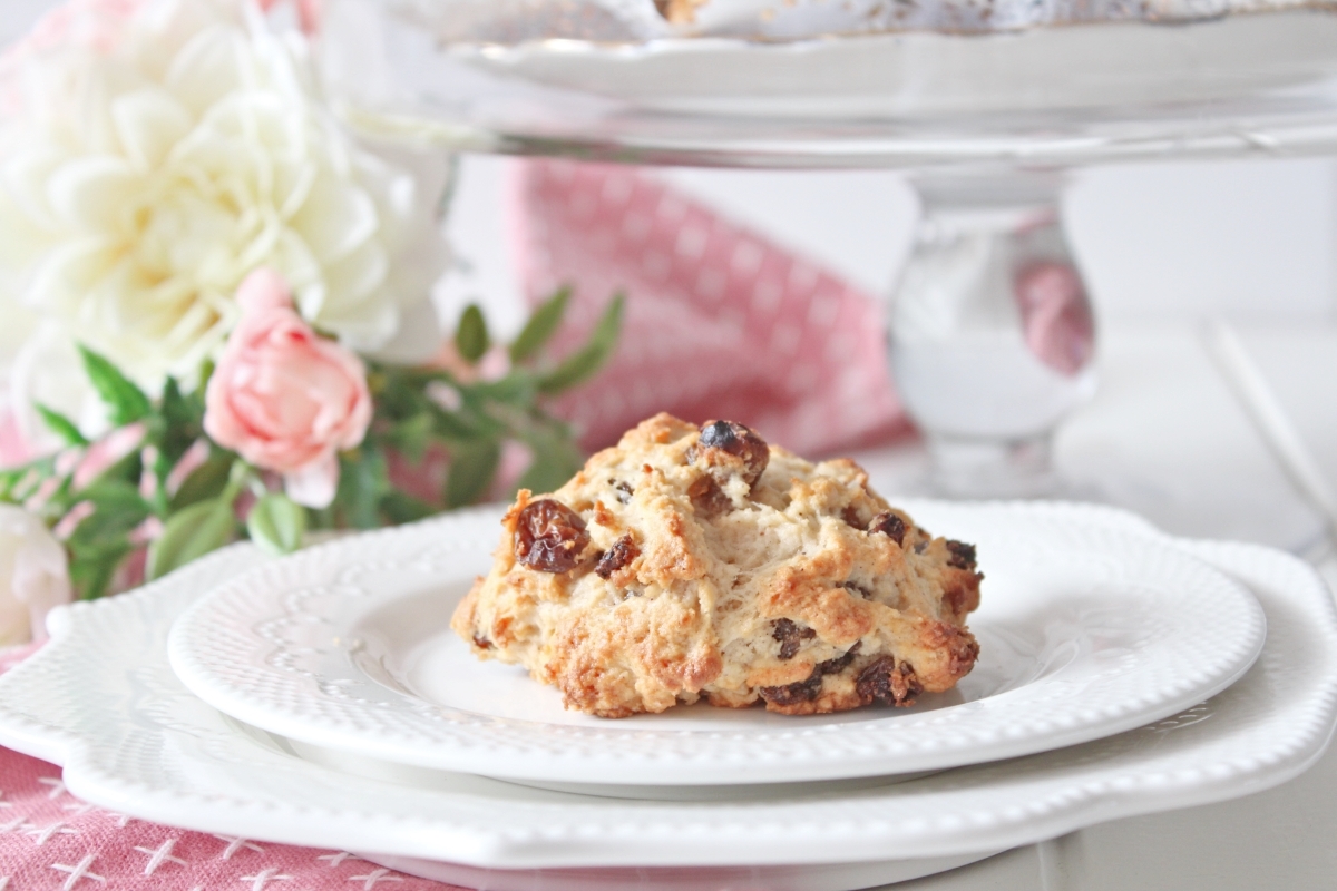 Nanna's Rock Cakes - Threadbare Creations