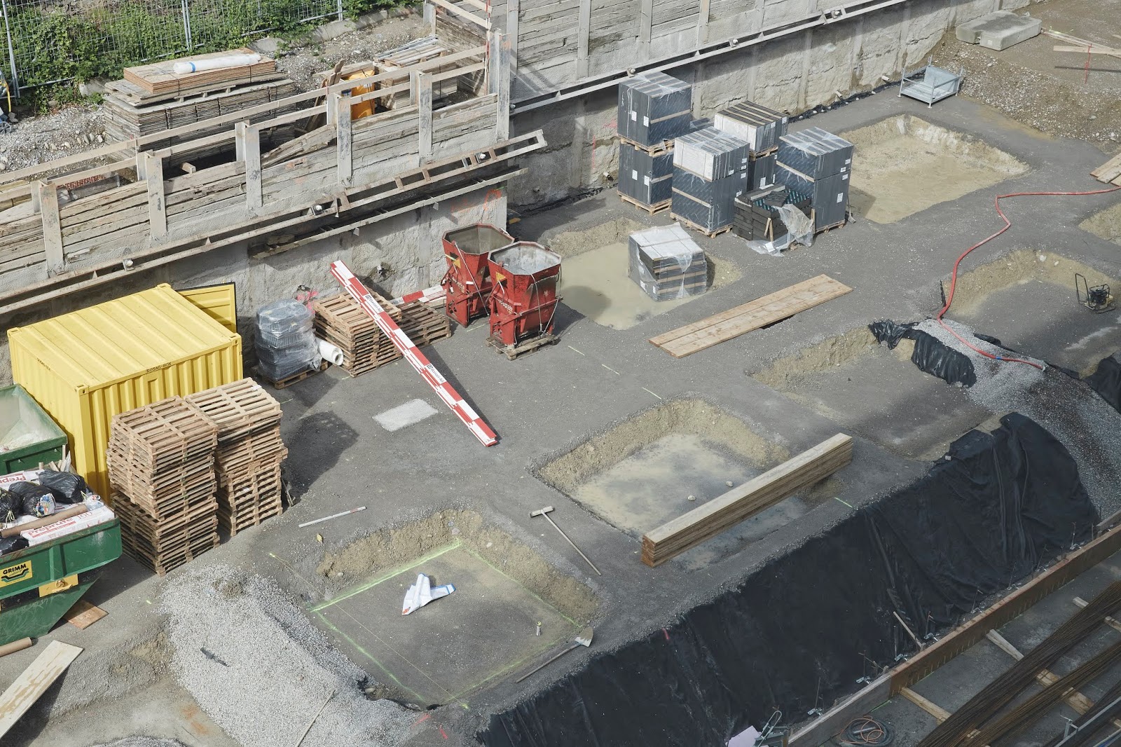 AREAL LAGERPLATZ: ARCHIV_2017_141