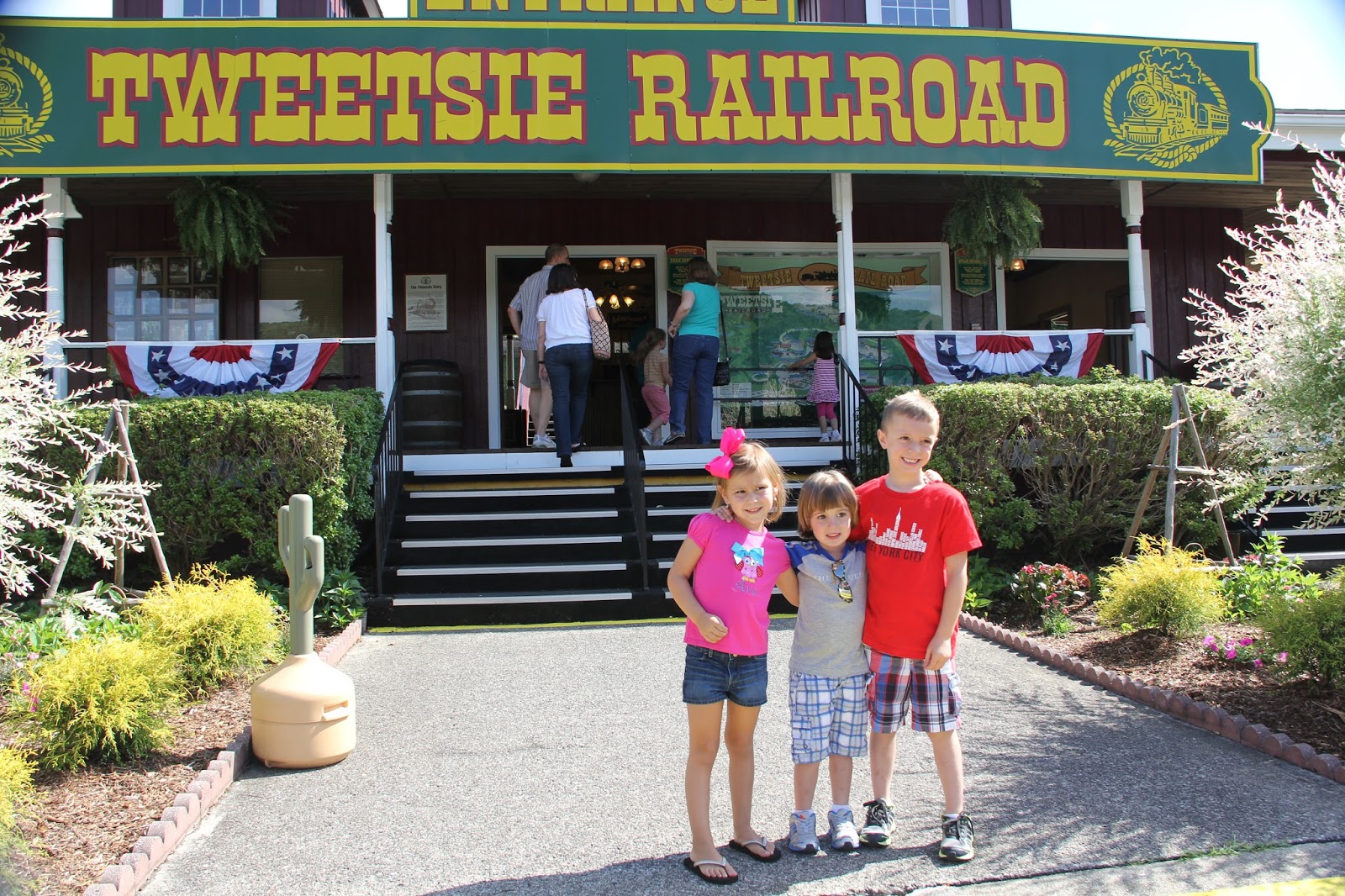 The Singley Saga: Tweetsie Railroad