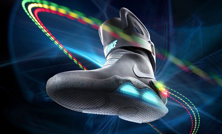 10 Jenis Sepatu Sneakers Paling Mahal