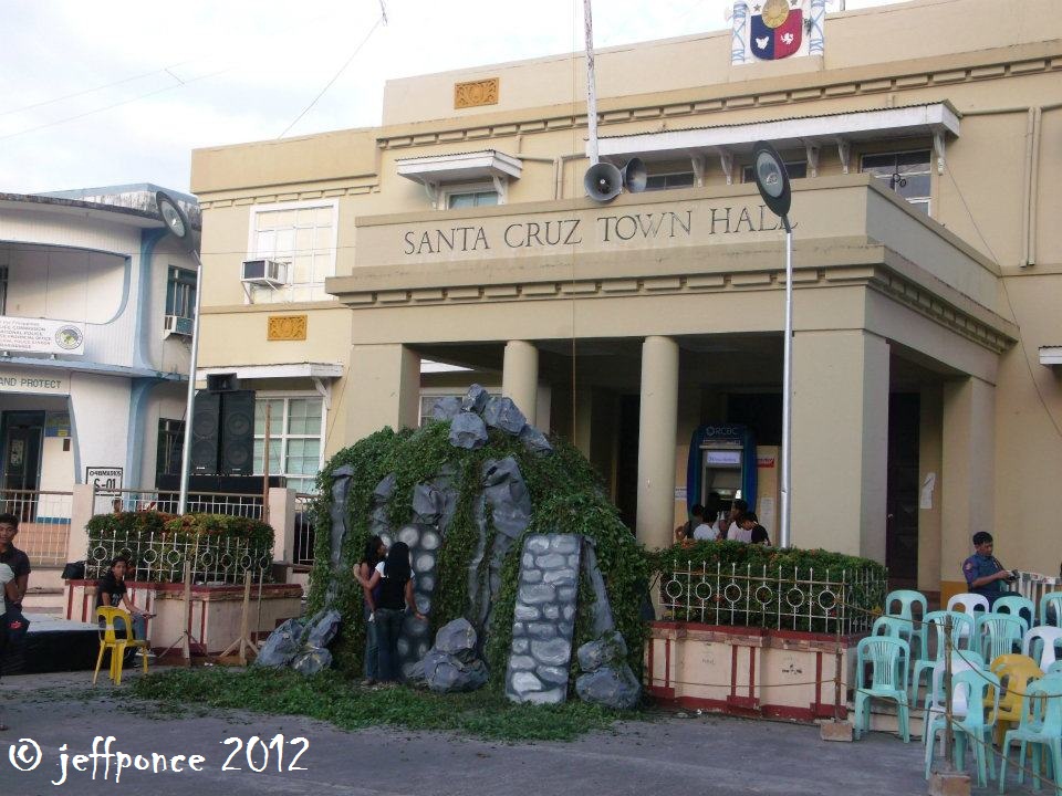 Bisayang Manlalakbay around the Philippines: Sta Cruz Municipal Hall in ...