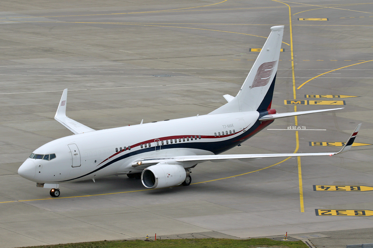 Eastwings: B-737-7HZ BBJ * Samrussitera * T7-MAK