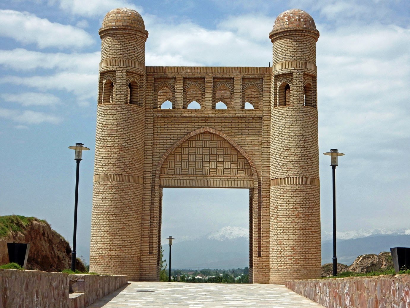 the viewing deck: Hissar Fortress Morning Tour