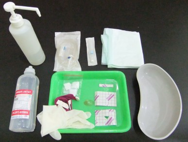 gule-rampoe: Prosedur Pemasangan Infus