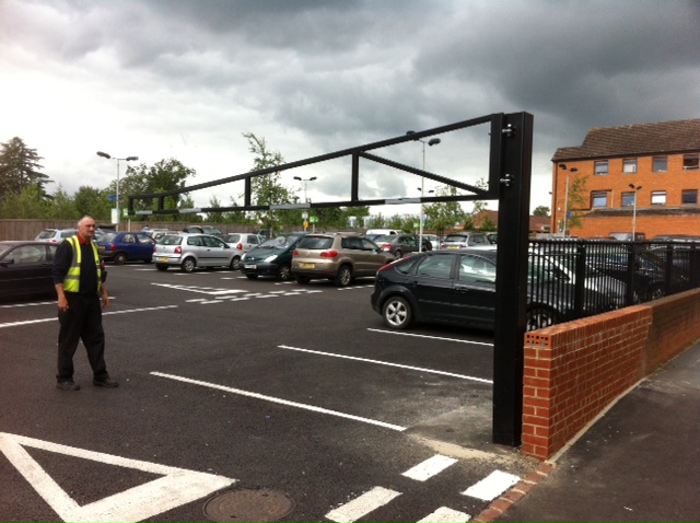 Street Furnishings: Waitrose Height Restriction Barrier