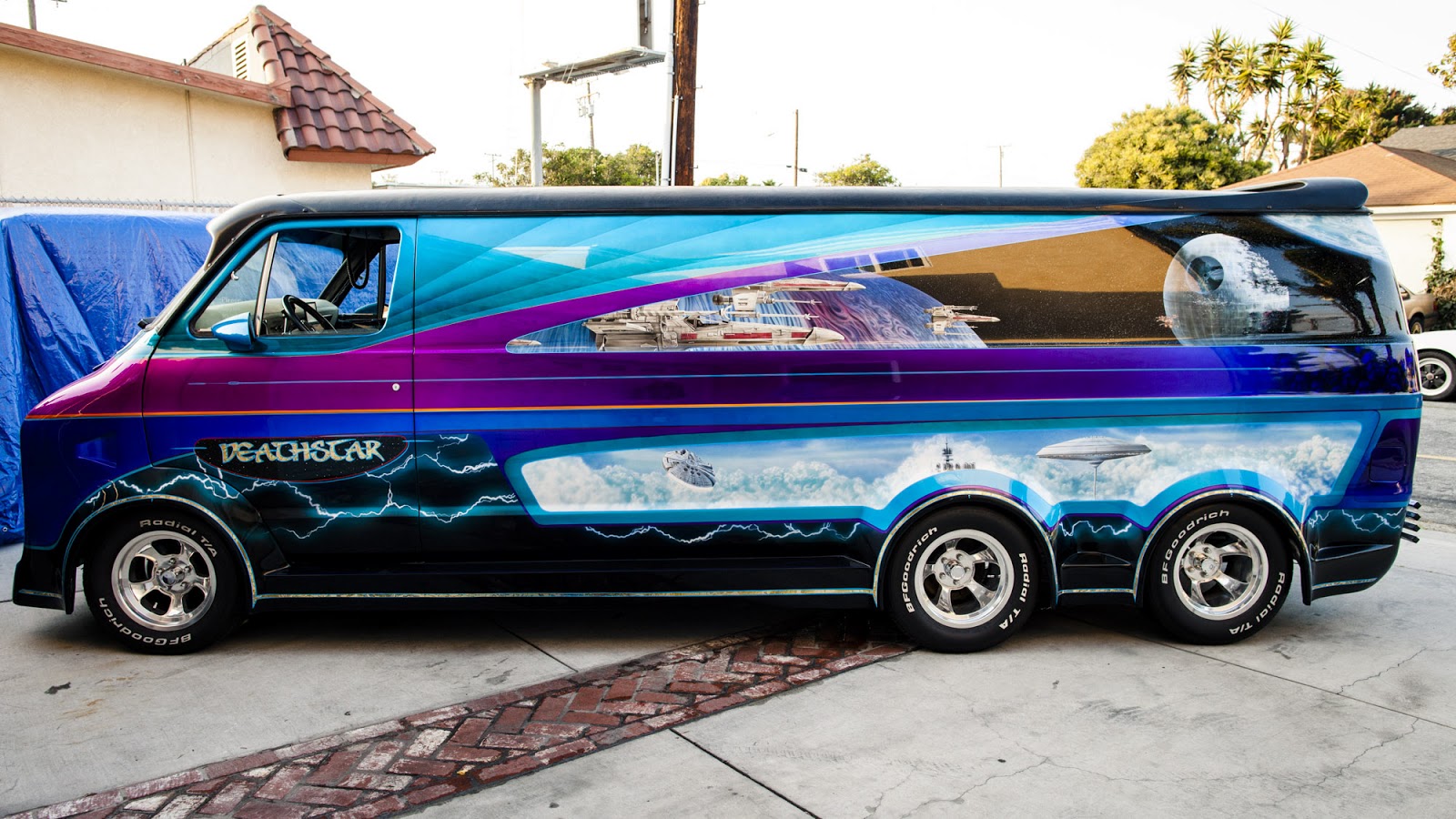 Customland: Star Wars Van